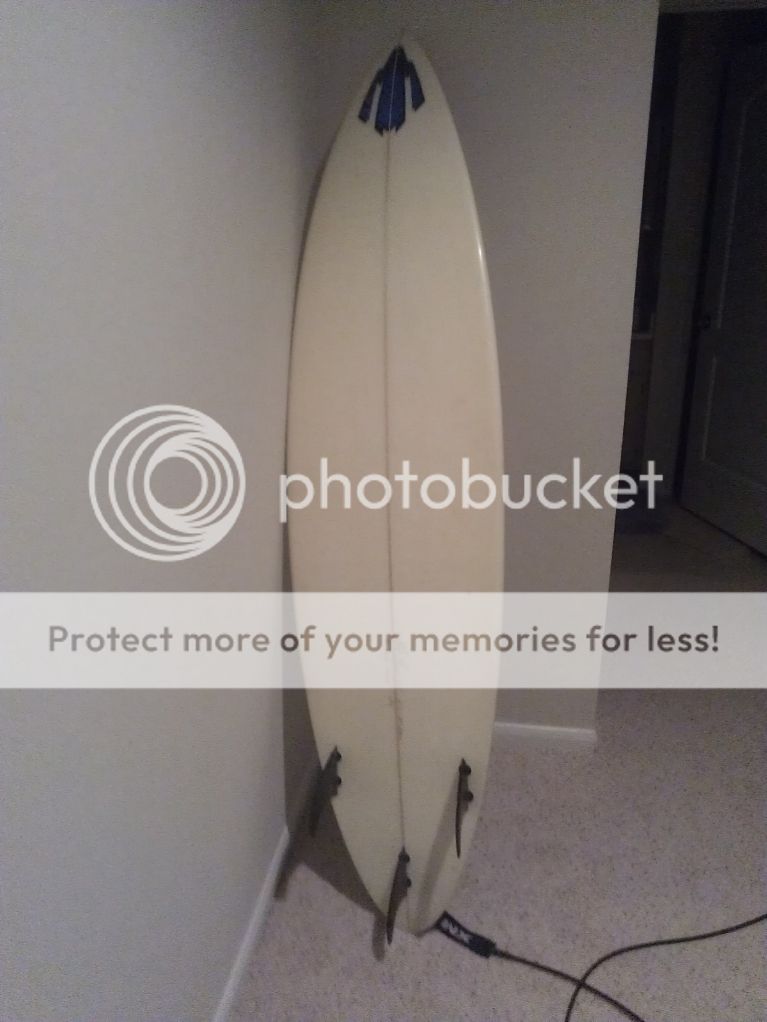 6'5 custom surf board almost new | Pirate 4x4